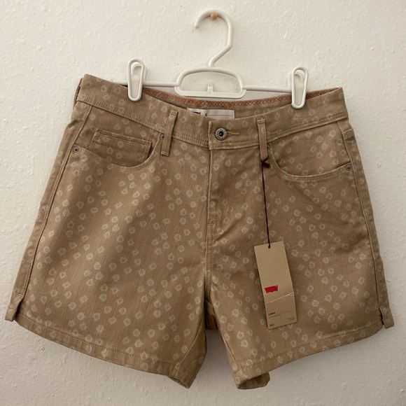 Levi's | Shorts | Tan Levis Womens Shorts | Poshmark